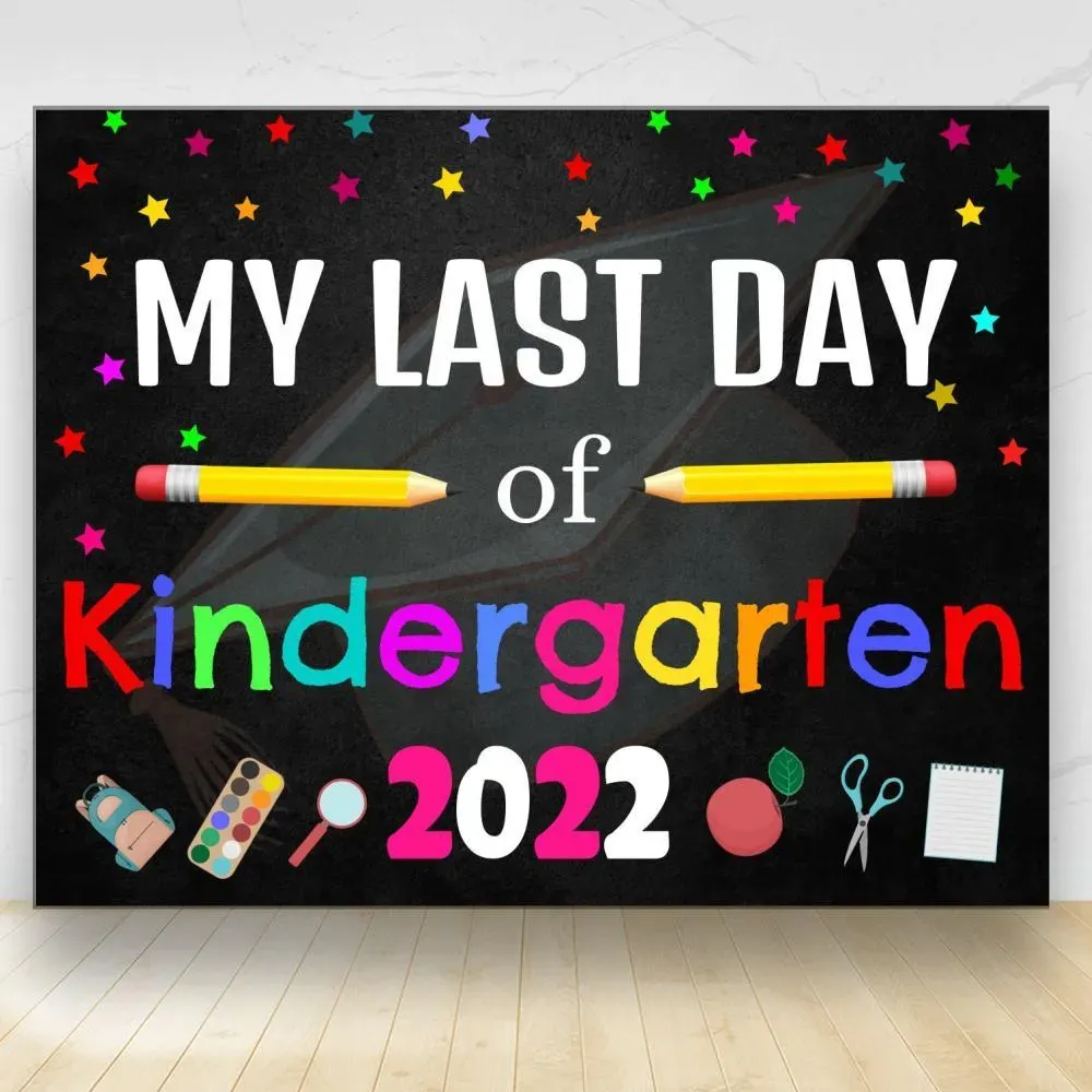 Editable My Last Day of Kindergarten Chalkboard Sign DIY | Bobotemp