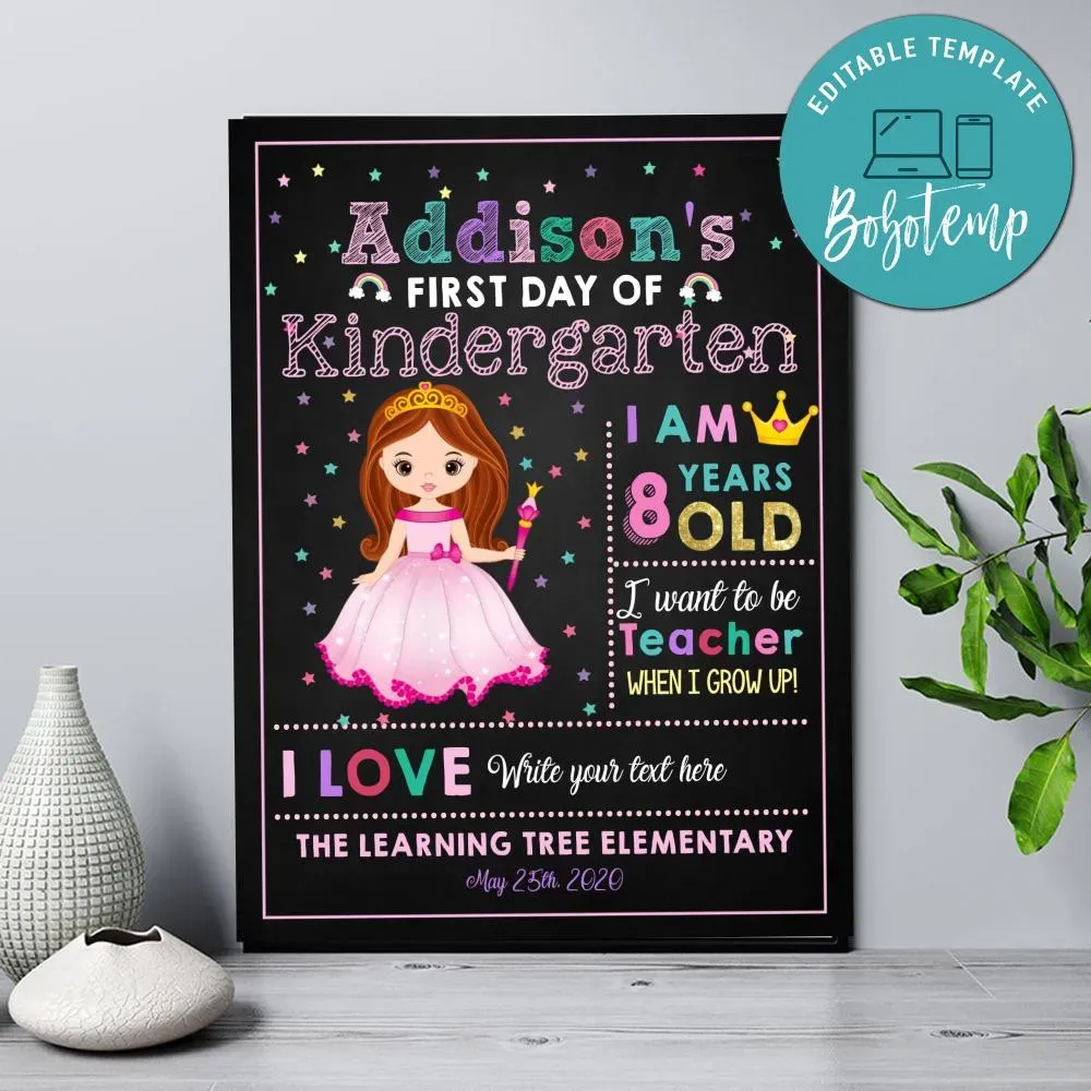 Princess First Day of Kindergarten Chalkboard Sign Printable | Bobotemp